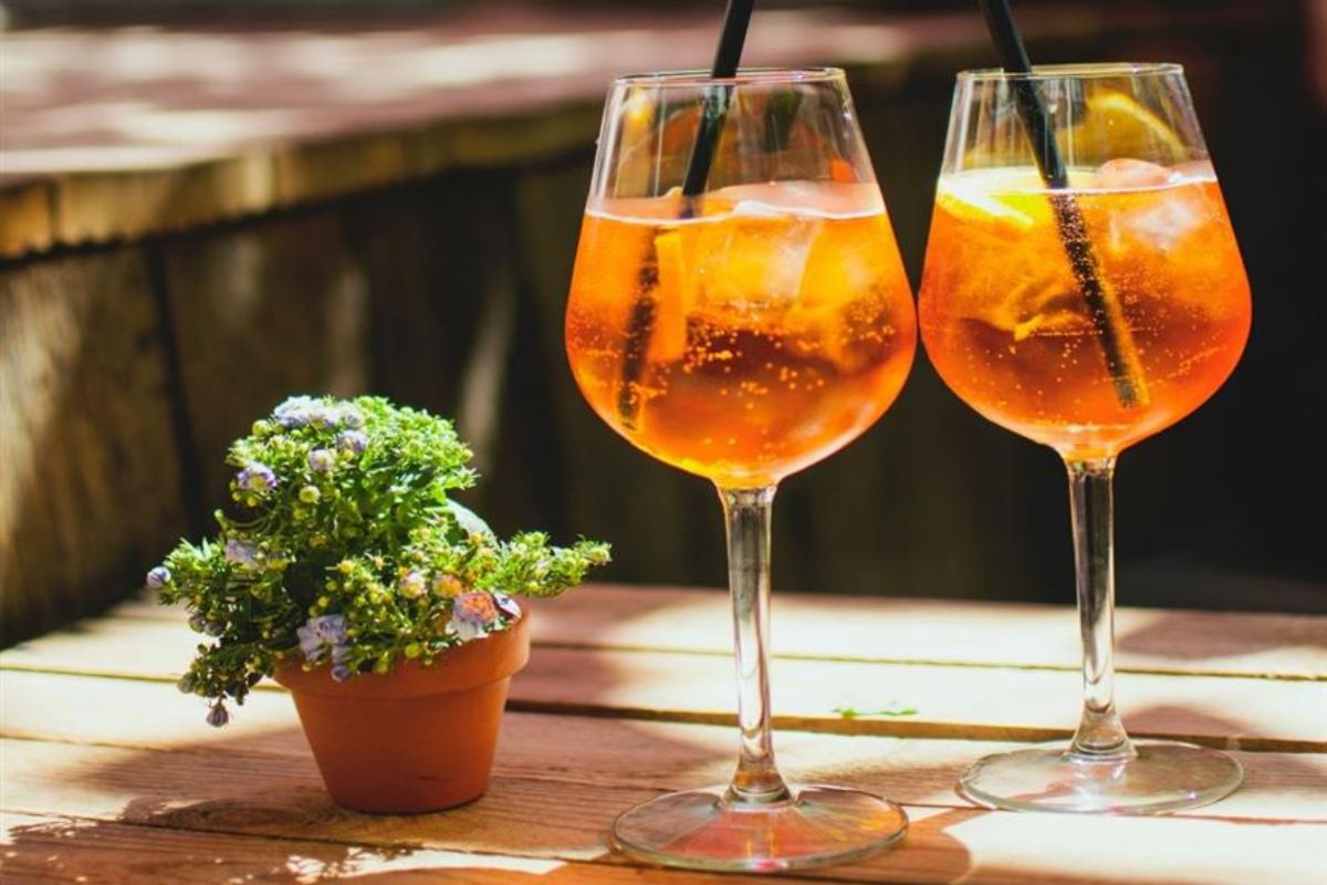 Τι είναι τα κοκτέιλ τύπου «Spritz» - iCookGreek