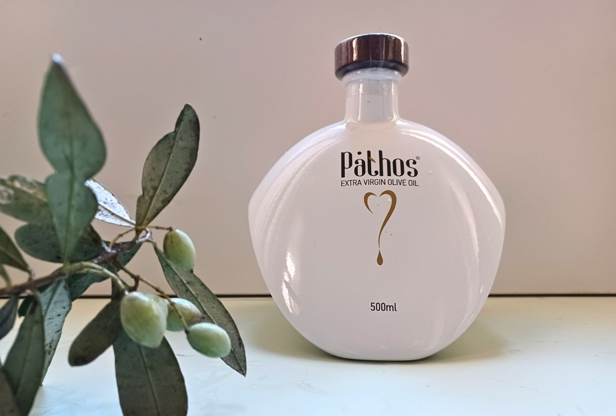 Pathos EVOO: Το πολυβραβευμένο κρητικό ελαιόλαδο που κερδίζει τον κόσμο ...